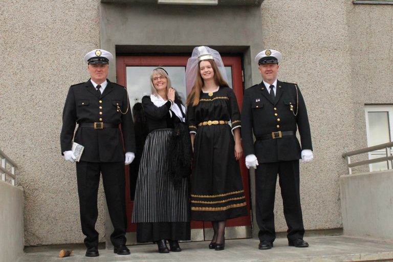 Icelandic Traditional Costumes – Iceland Field School